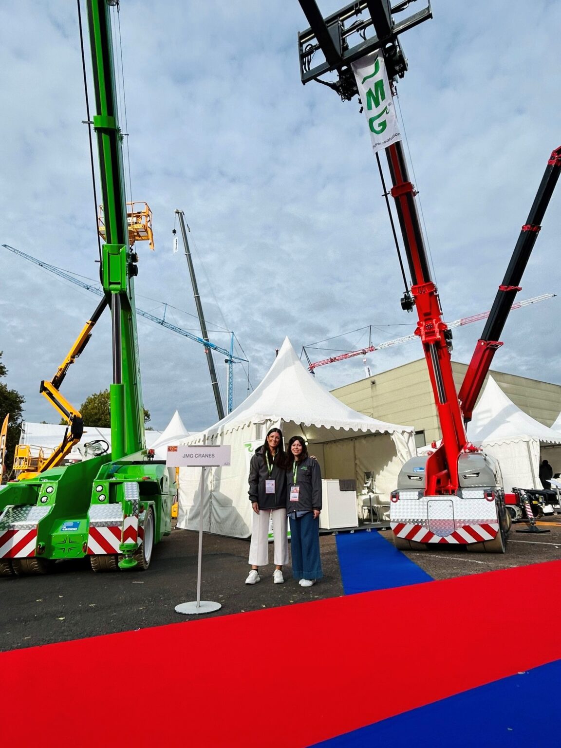 JMG Cranes at JDL Expo 2024.